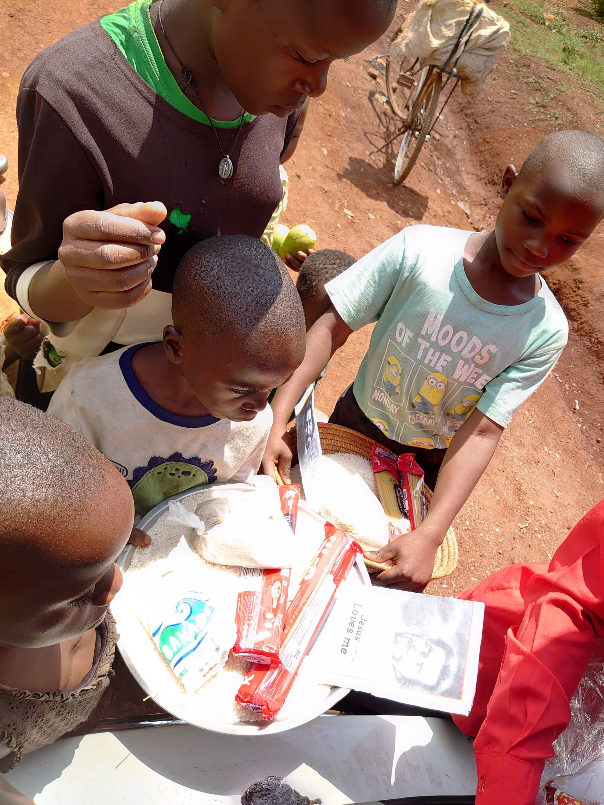 JFM Provides Food to a Disabled Woman – The Gospel and Food