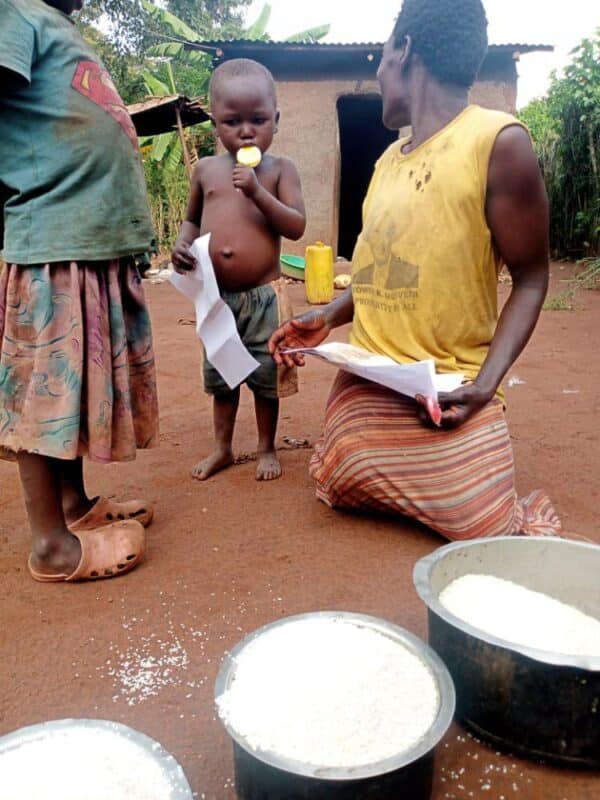 JFM Surprises a Starving Family – The Gospel and Food
